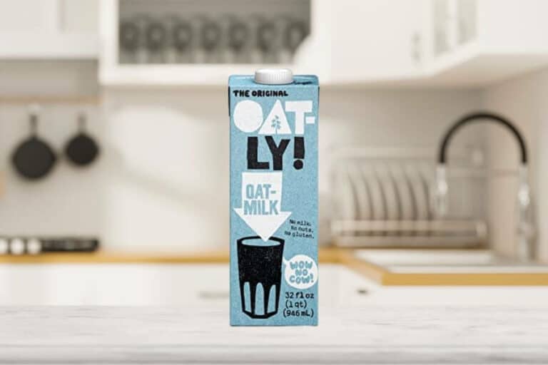 The Best Oat Milk - A Complete Guide - The Healthy Oat